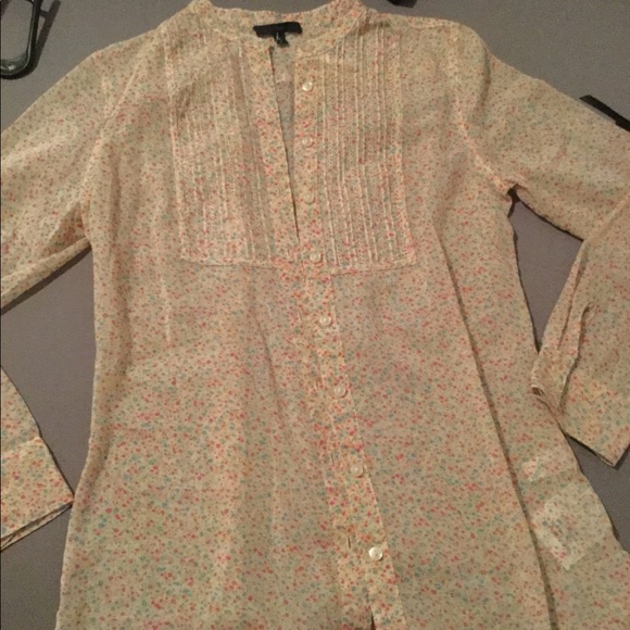 GAP | Tops | Floral Button Up By Gap | Poshmark